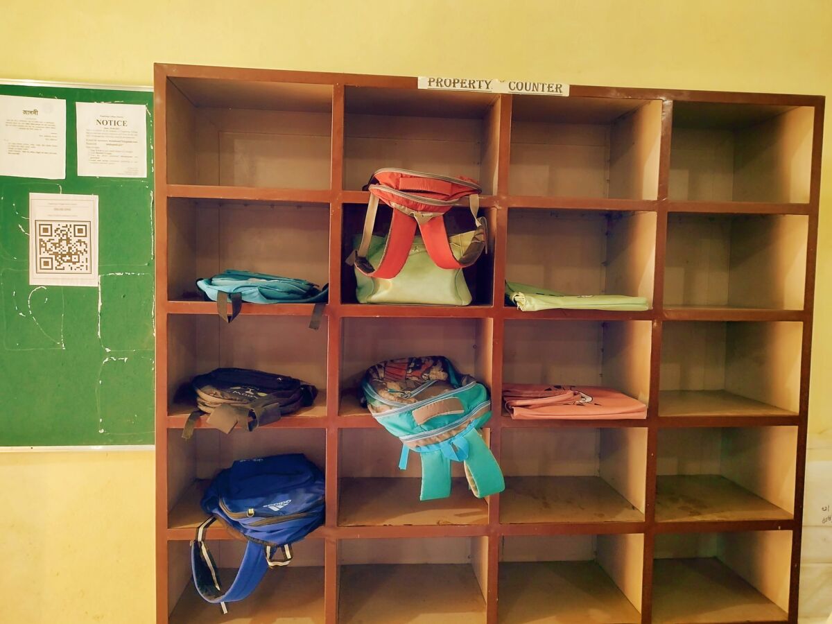 COLLEGE LIBRARY - Tingkhong College